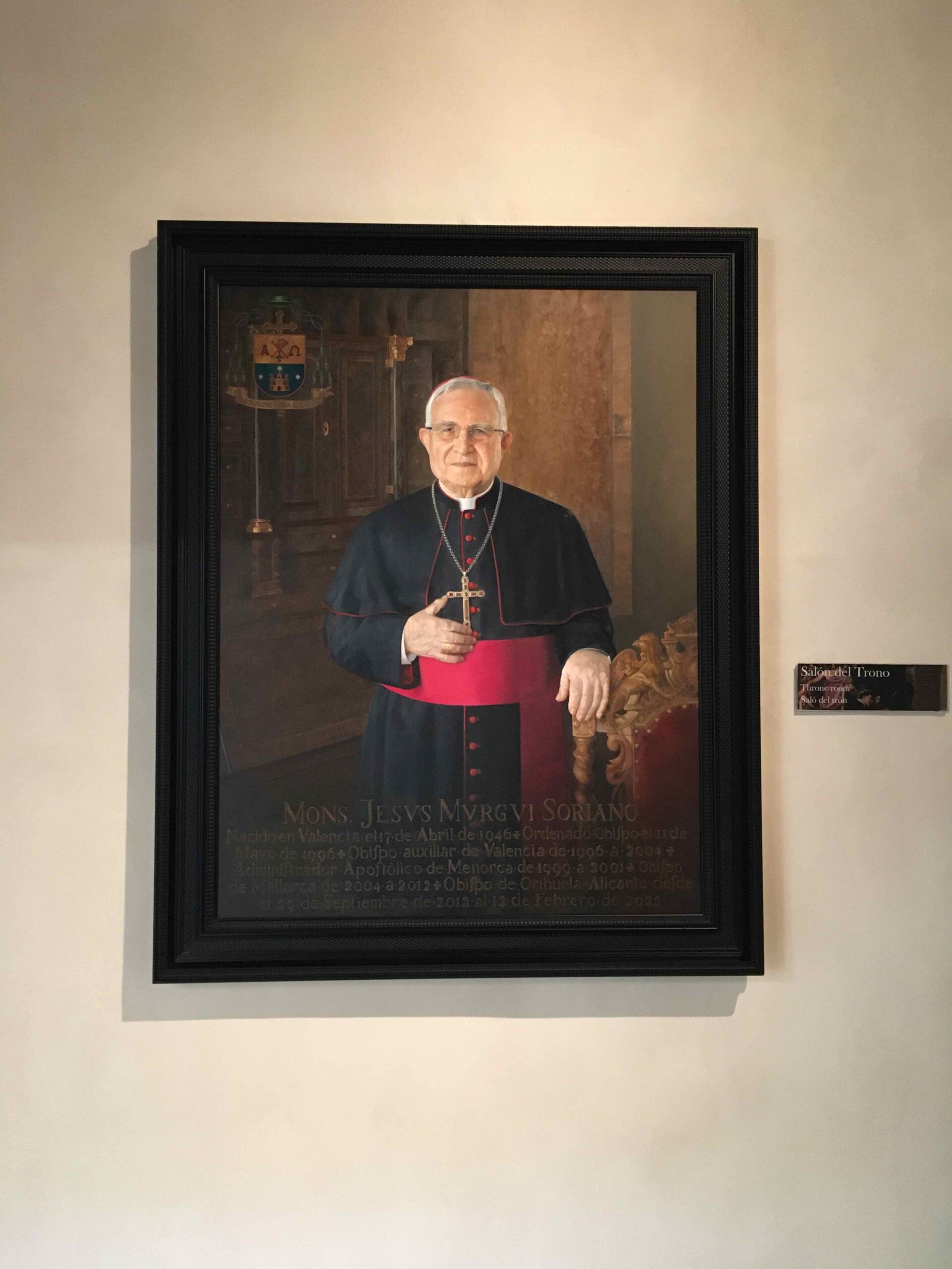 El retrato del Obispo Jesús Murgui forma parte ya del Museo de Arte Sacro