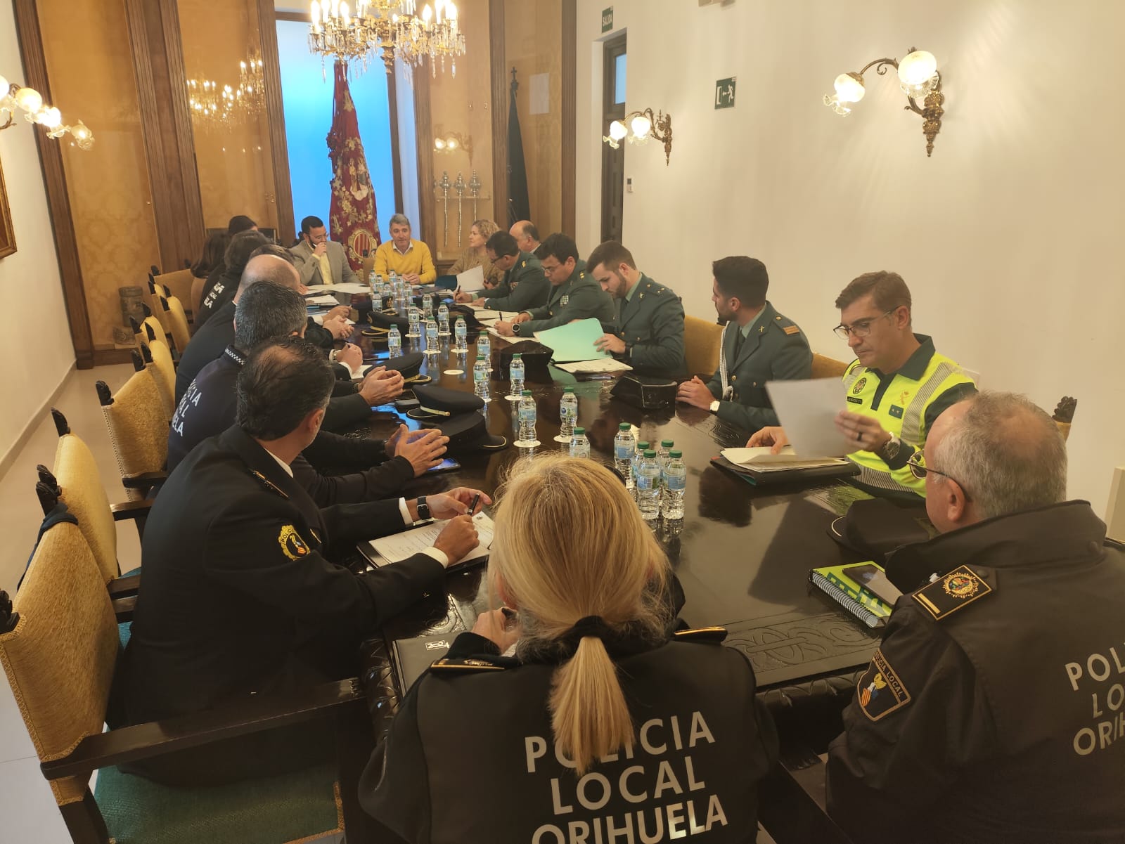 Orihuela reclama más efectivos de seguridad en la costa y pedanías